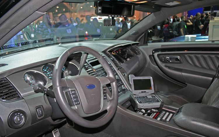 World Automotive Collection: 2012 Ford Taurus Interceptor Stealth Concept