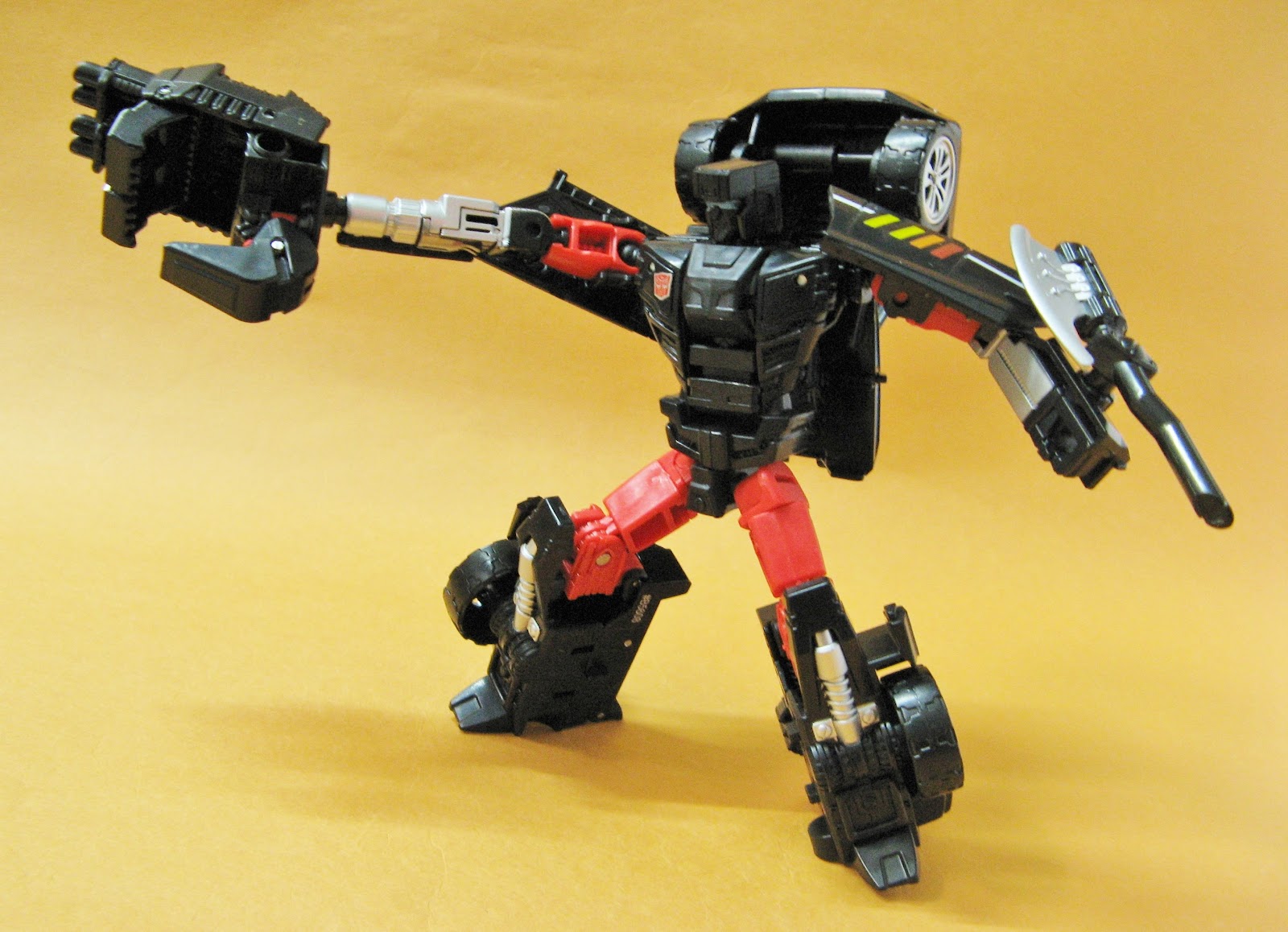 Transformers Generations Combiner Wars Deluxe class TRAILBREAKER IDW ...