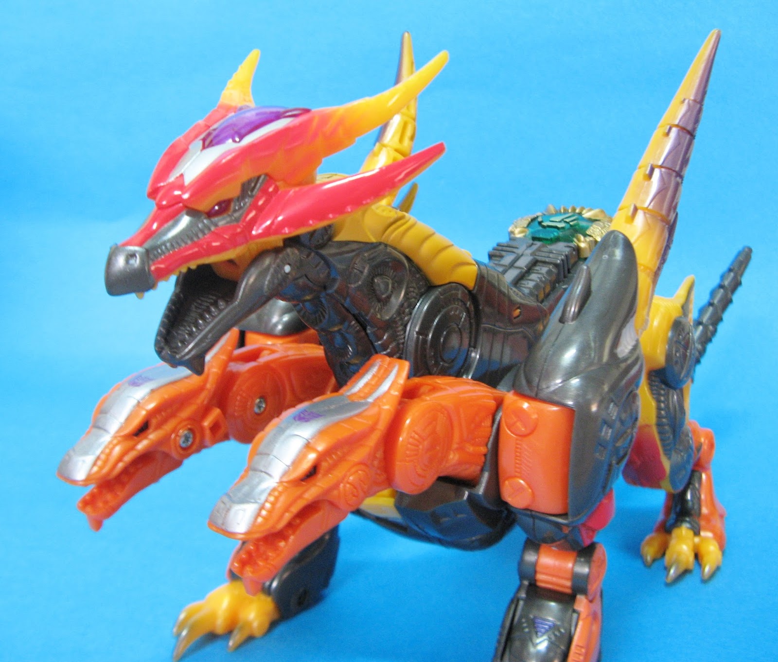 TRANSFORMERS CYBERTRON : Ultra class SCOURGE 變形金剛銀河戰士超級火焰柯柏文