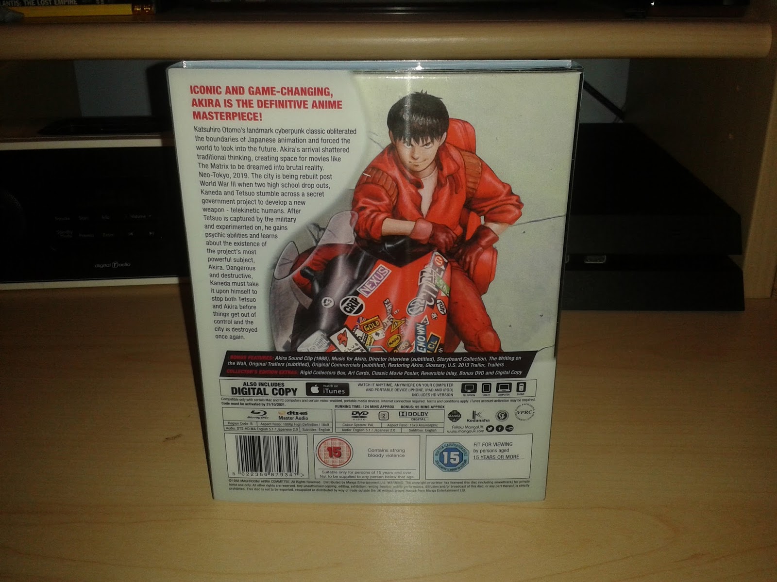 The Normanic Vault: Unboxing [UK]: Akira - Collector's Edition 2016 Re ...