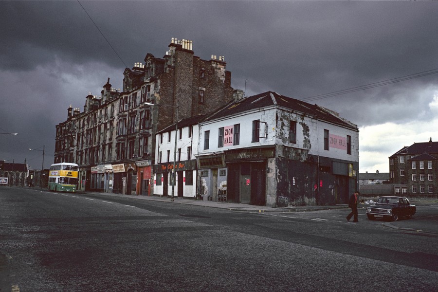 Earth In The Past: Striking Photos of Glasgow's Streets in the 1980s