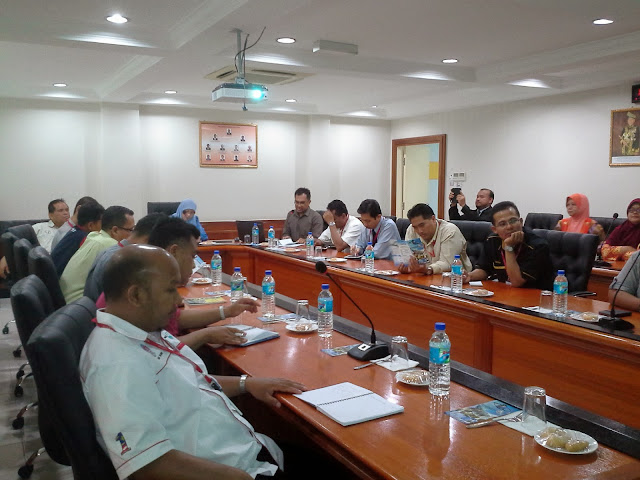 Sesi Lawatan Di KKTM Ledang - Bahagian Kemahiran dan Teknikal MARA