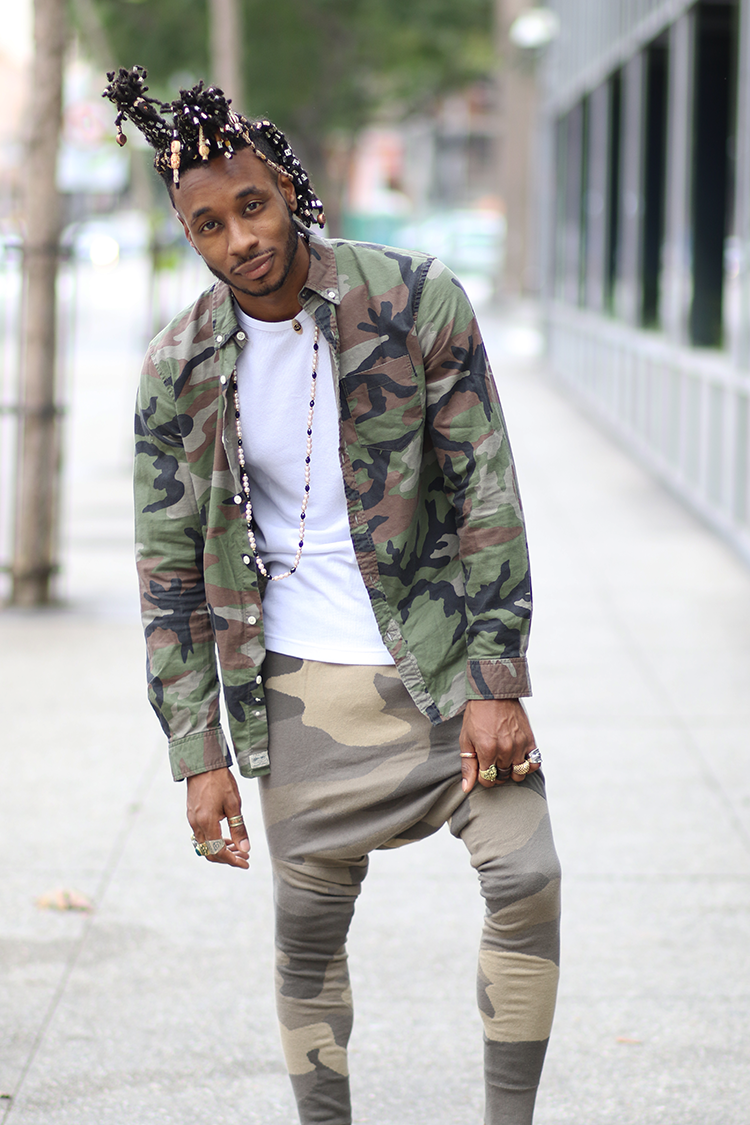 Norris Danta Ford: DIY: SWEATER INTO DROP-CROTCH SWEAT PANTS