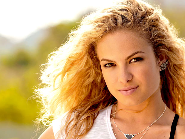 Especial Fotos: Lua Blanco Especial Fotos