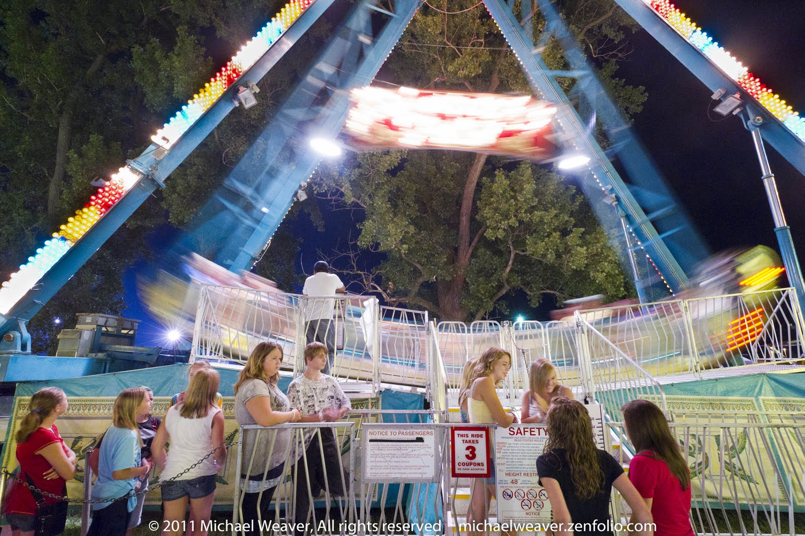 Michael Weaver Photographs People on Location: Sights from the Jersey ...