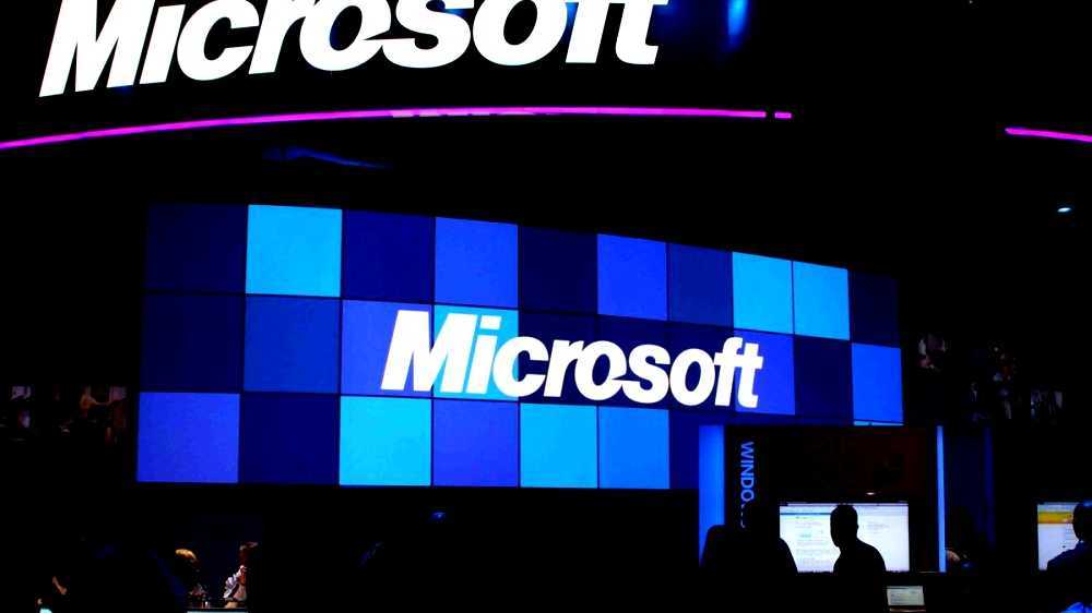 Microsoft vs. MikeRoweSoft