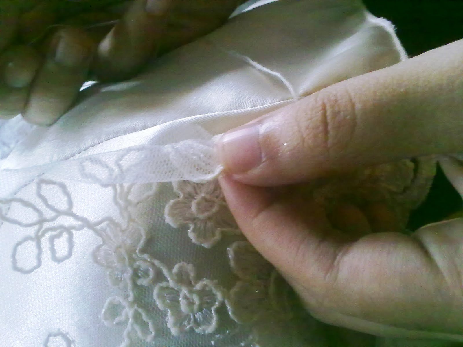 POST 155: DIY PaTcHiNg LaCe AmAteuR StyLe (PaRt 1) | Non-Cinderella Story