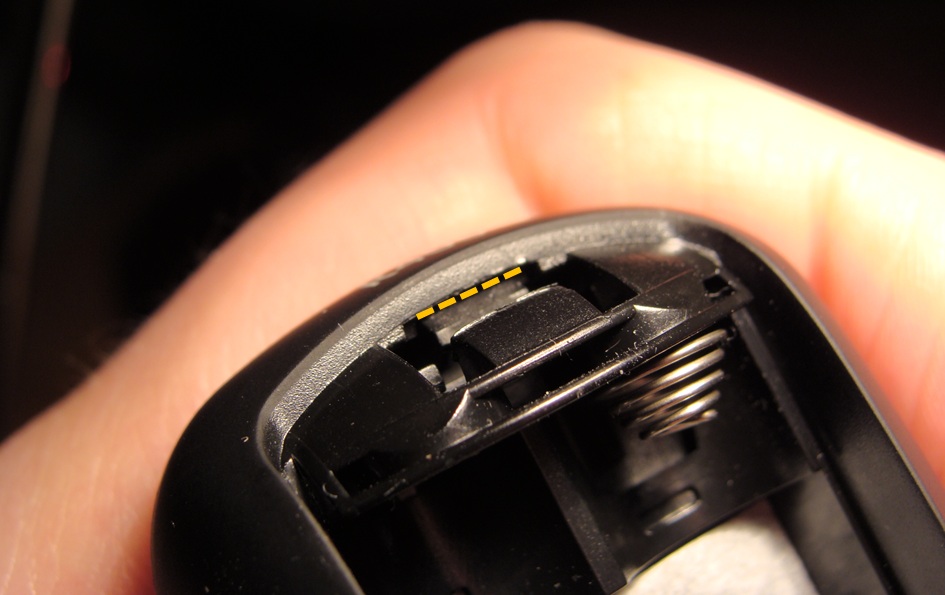 Tutorialos: Disassembly of Logitech R400 Presenter to replace laser diode