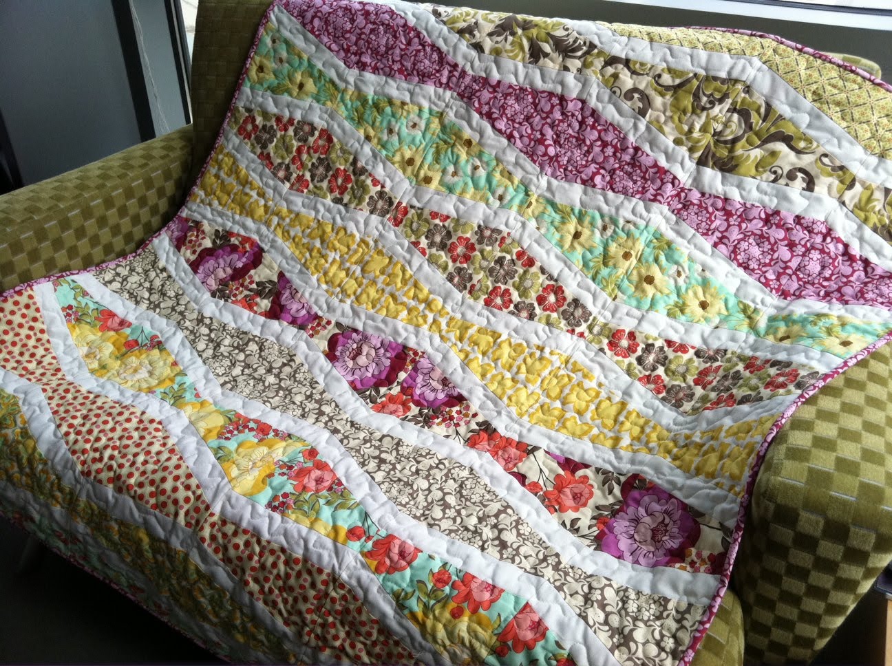 New Wave Quilt | Quilting in the Rain