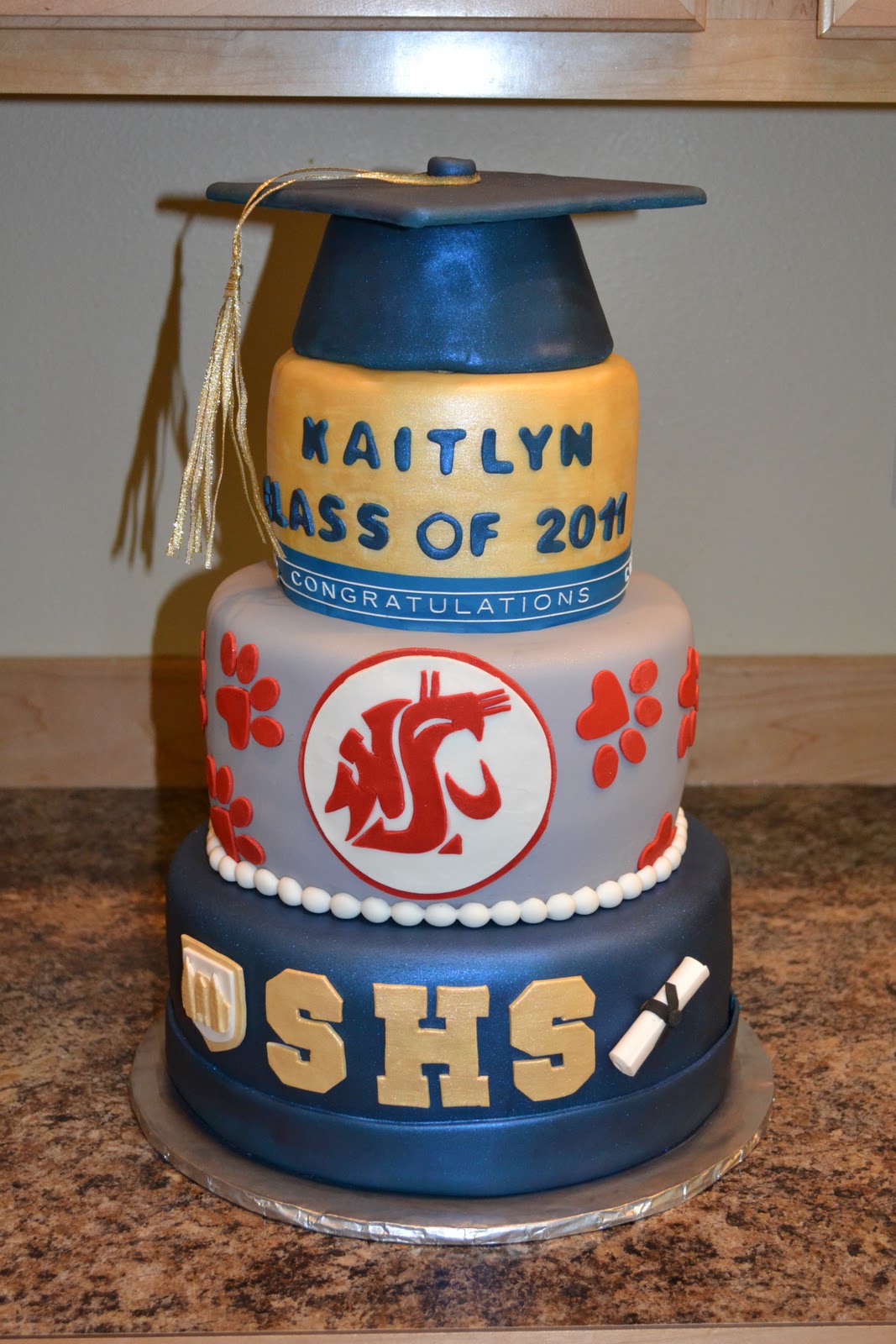 Custom Cakes By Denise: Stadium HS Graduation - off to WSU