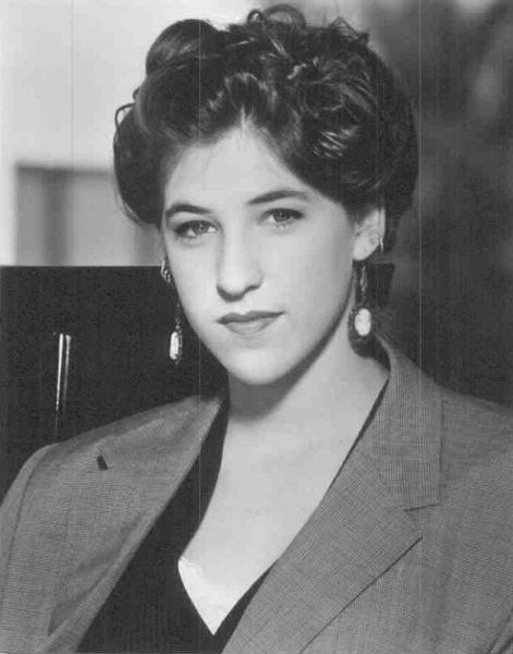 Some Pictures Of Amy Youth Amy Was A Beauty Girl Bazinga The Big Bang Theory