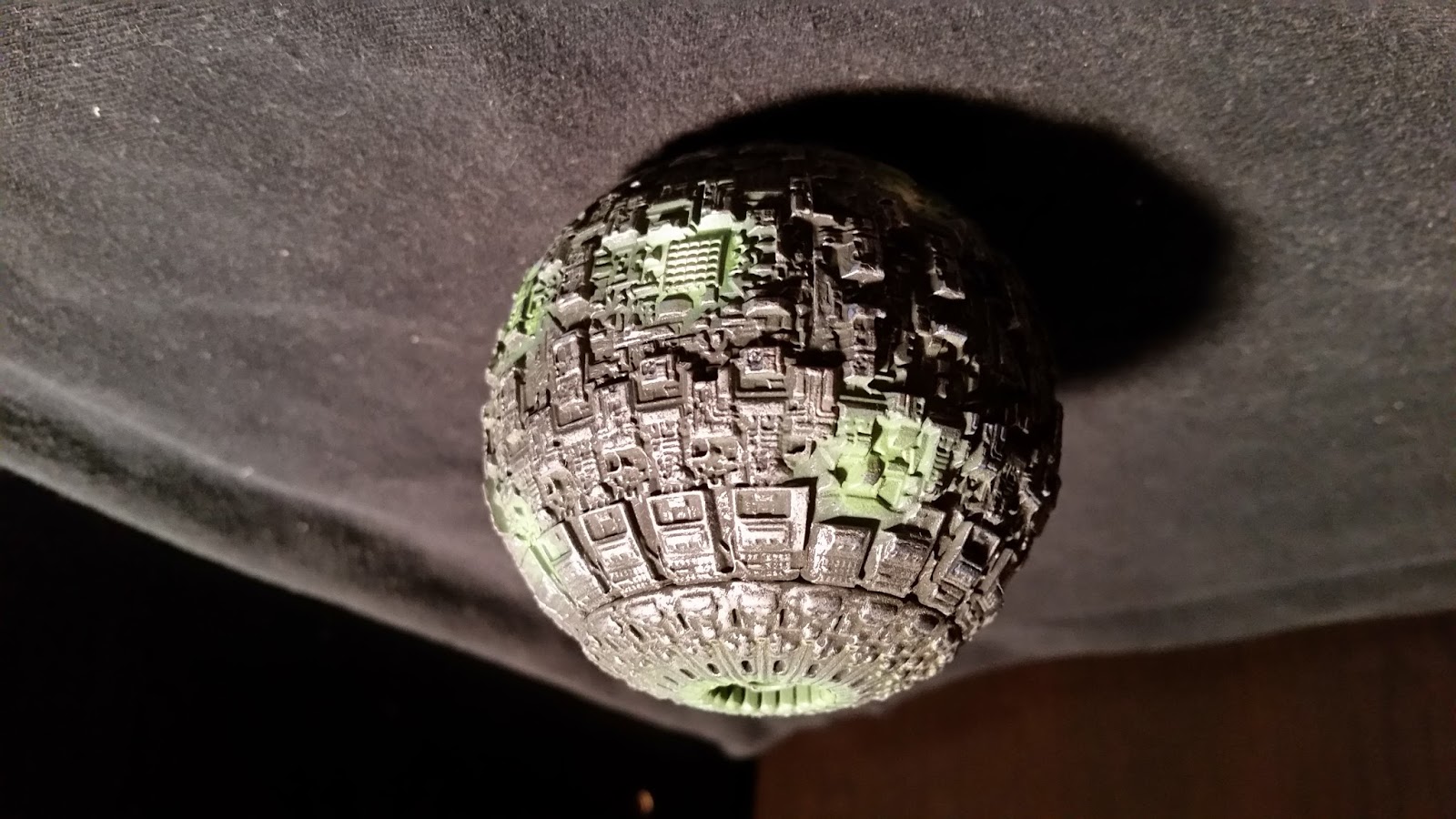 Deep Space Pat: EMvTW 10 - Borg Sphere