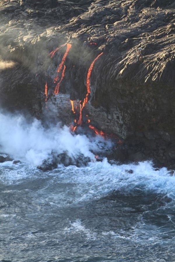 Earth Warming: Breathtaking! Watch Fiery Lava Spill into Ocean