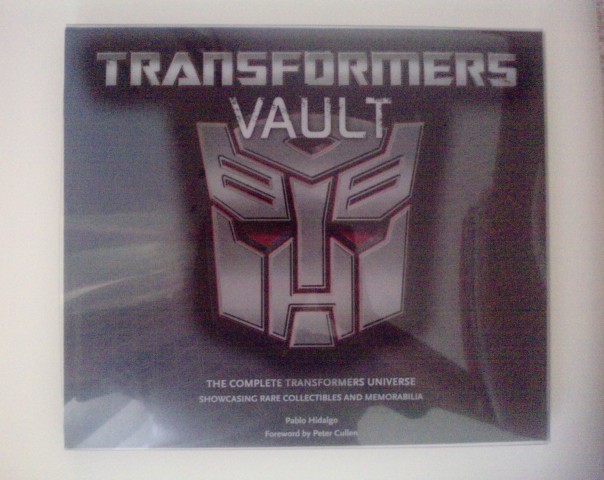 ChCse's blog: Book Review: Transformers Vault