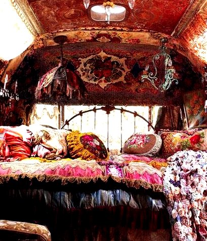 The Flying Tortoise: Beautiful Bohemian Interiors Of Traditional Gypsy ...