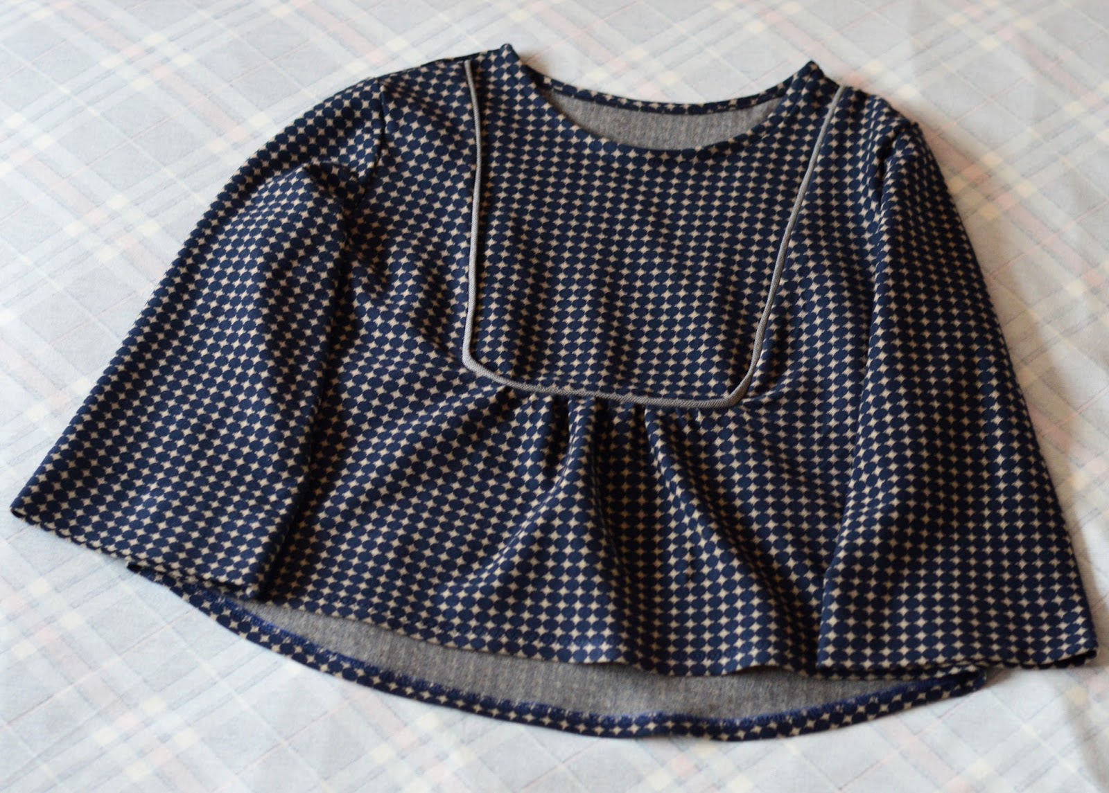 I believe I can sew...: One pattern, many looks - part 3 - new tops ...