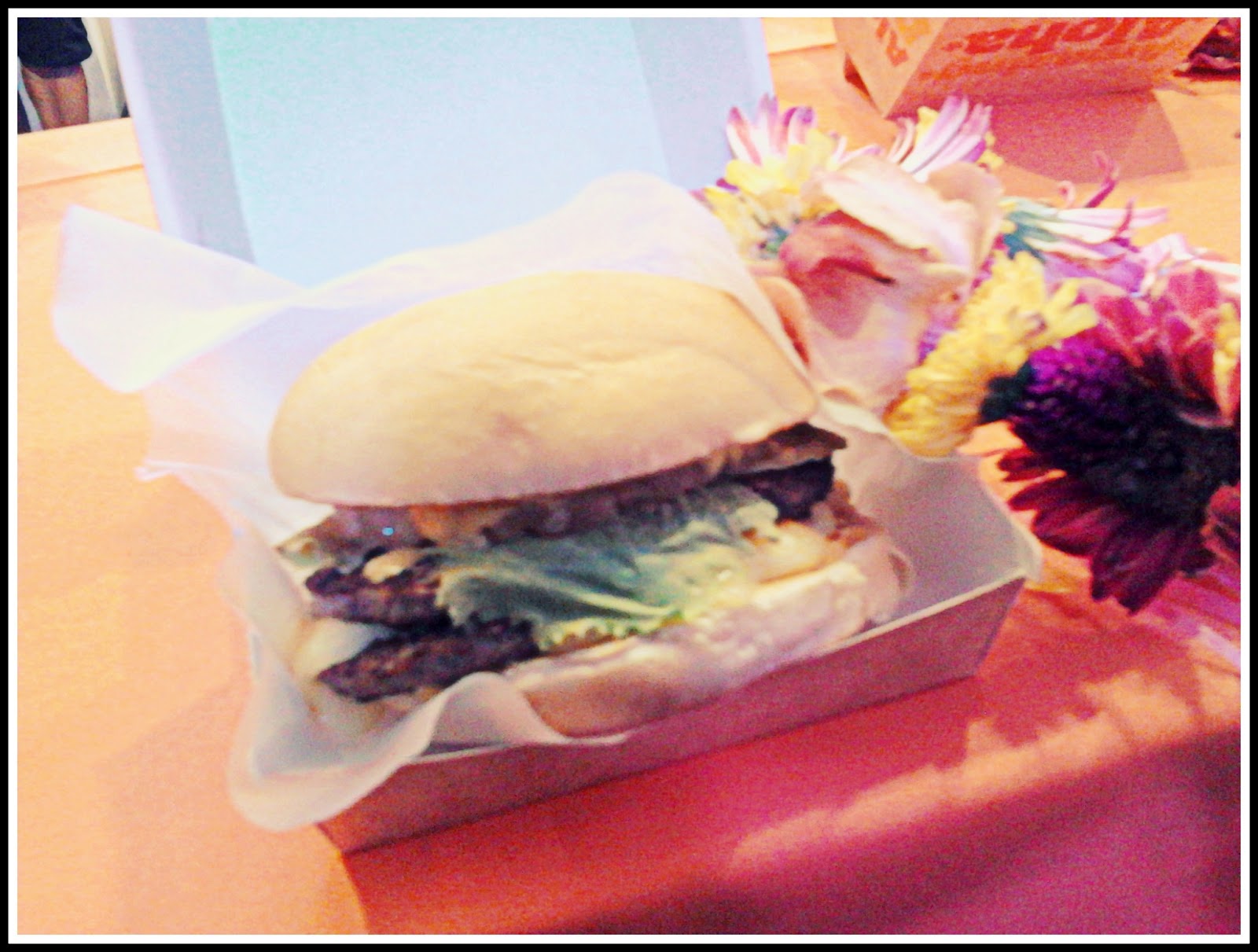 bugITs and EUTS Post's Repository: Photos: Amazing Aloha Burger of ...