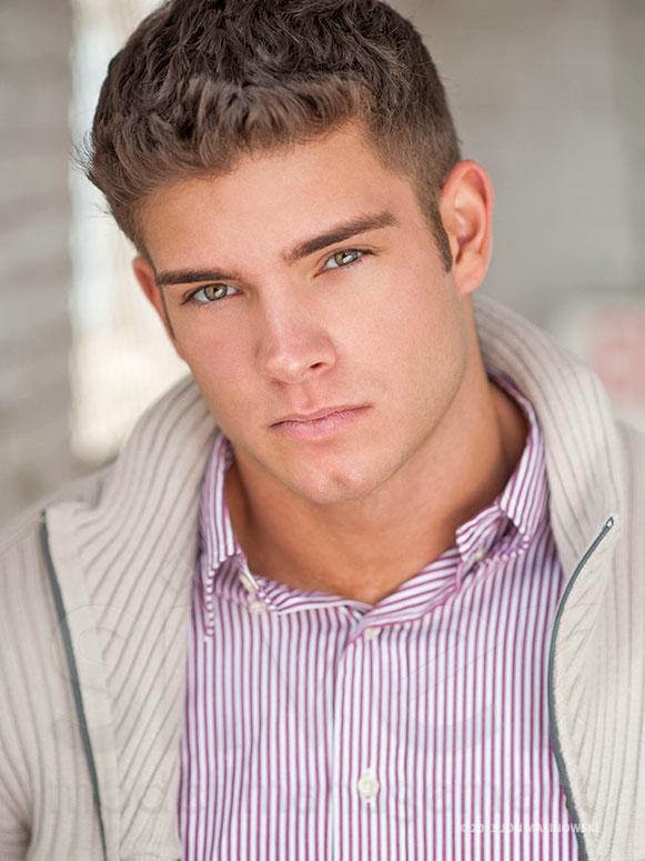 Daily Bodybuilding Motivation: Colin Wayne Fitness Model Lifestyle Photos