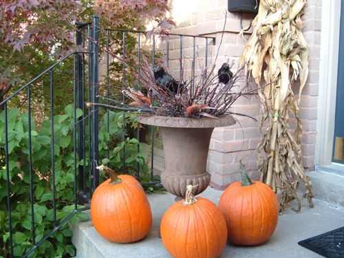 StyleBurb: Creepy Curb Appeal