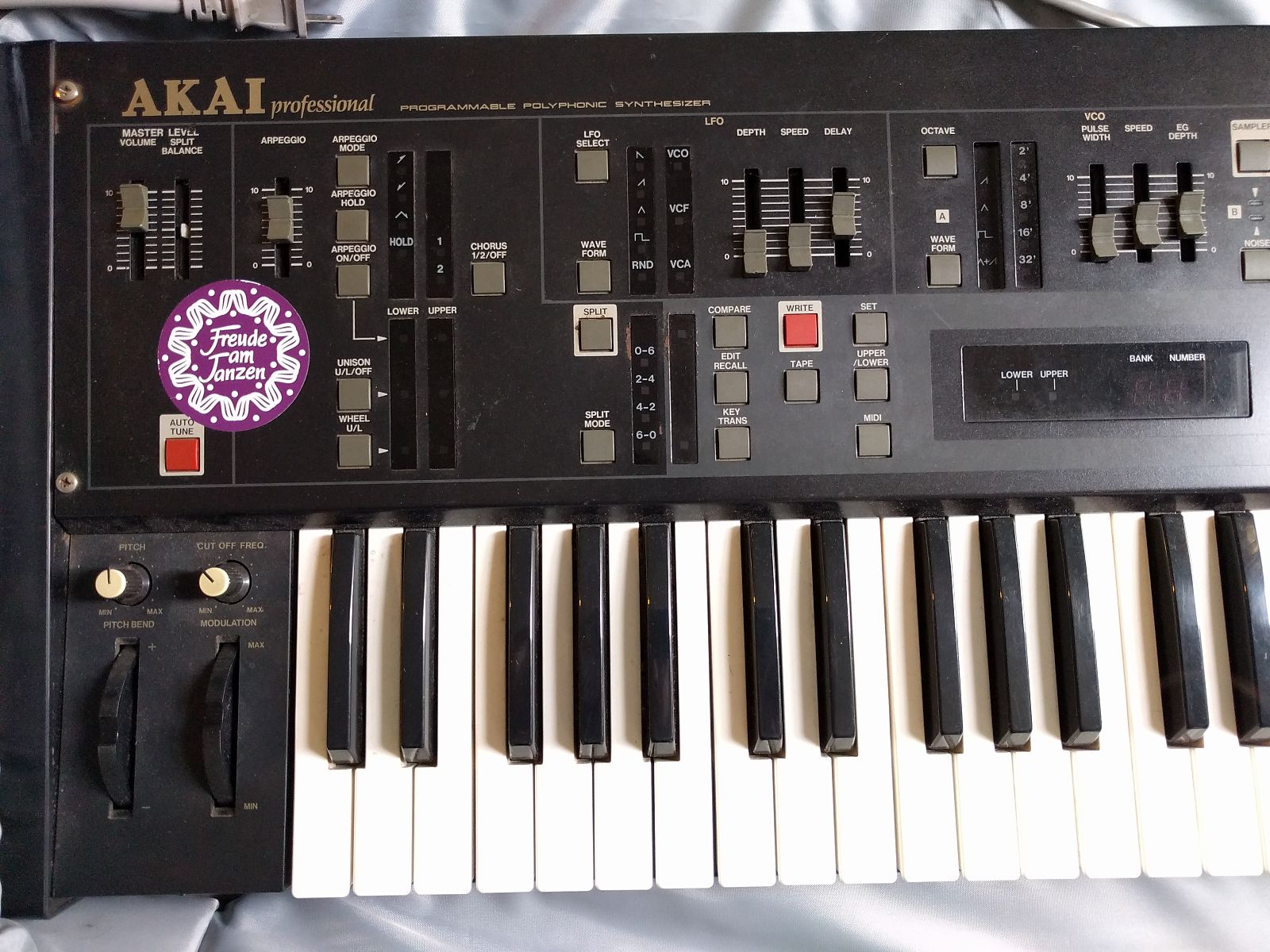 MATRIXSYNTH: AKAI AX60 Vintage Analog Synth