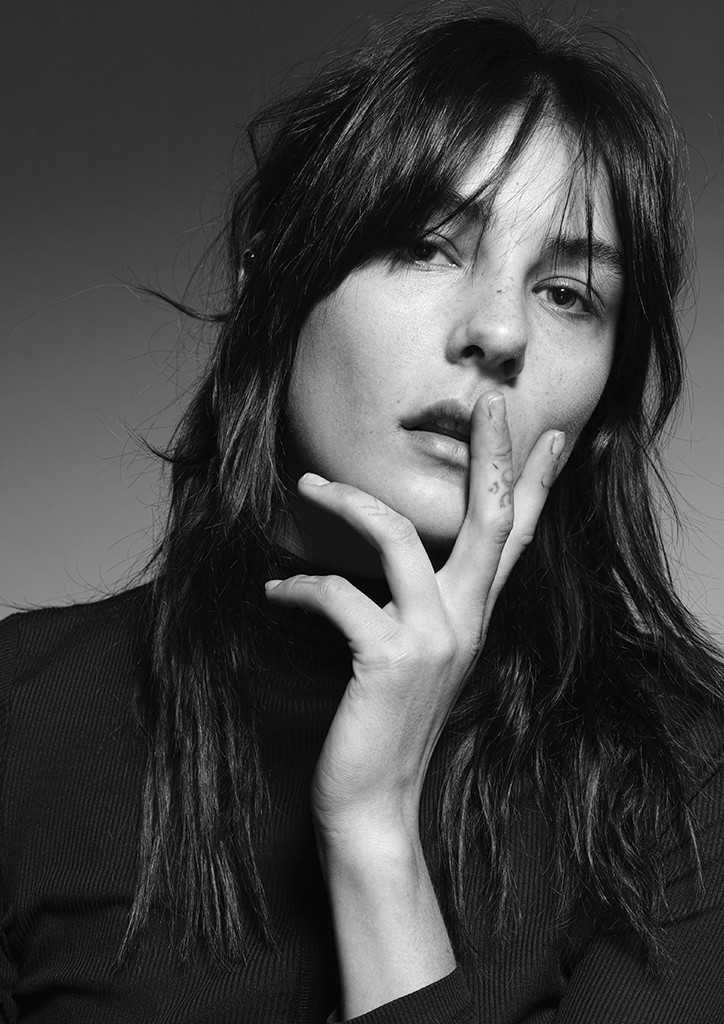 BRIT BABE | AMBA BAKER