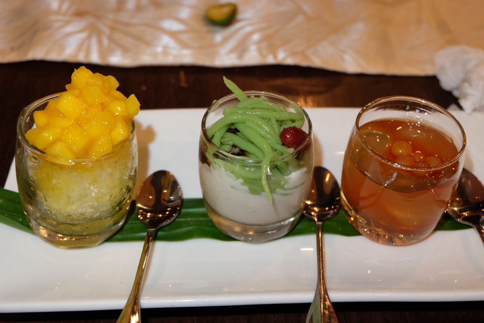 Kee Hua Chee Live!: DANCING FISH AT BANGSAR SHOPPING CENTRE IS BOTH THE ...