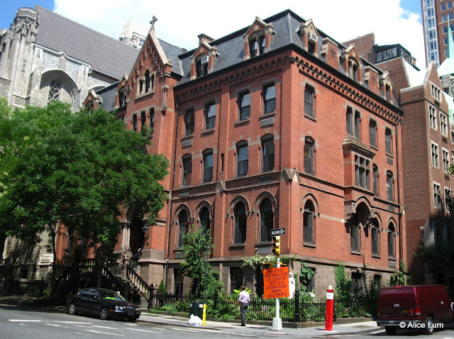 Daytonian in Manhattan: The St. Vincent Ferrer Priory -- Lexington ...