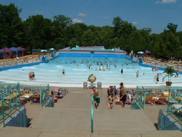 Theme Park Near Nashville: November 2017