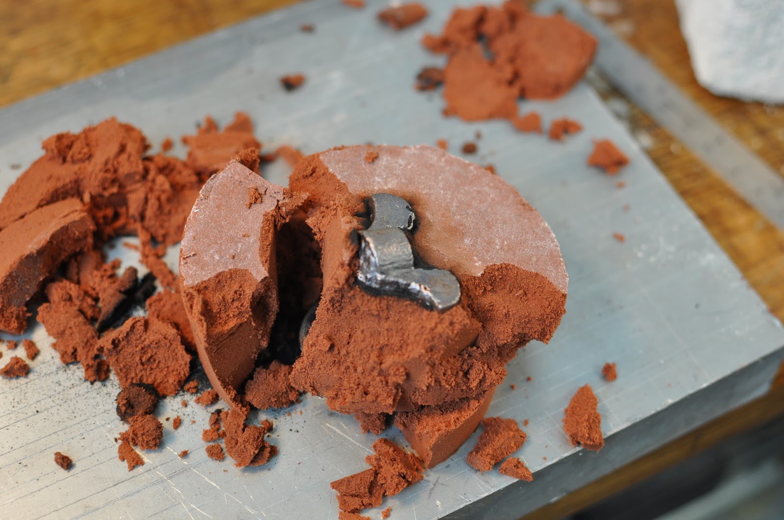 handverker: sand casting: using a 3d print as a pattern for casting in ...