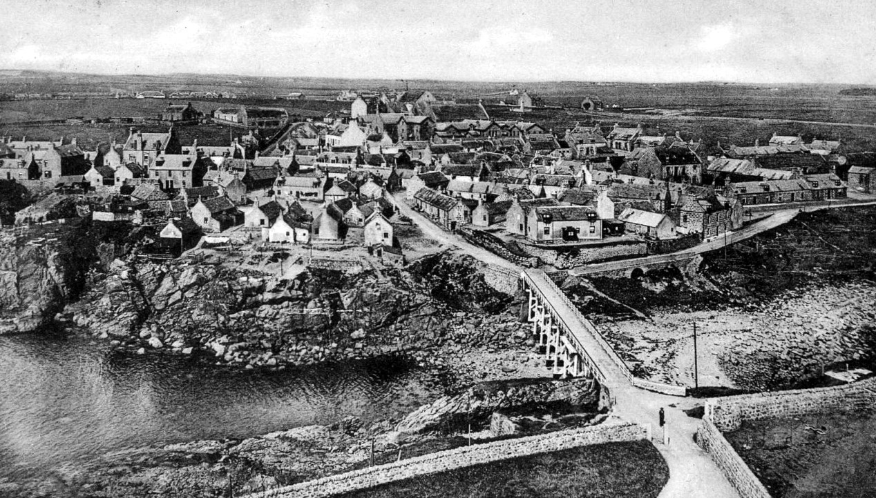 Tour Scotland: Old Photographs Boddam Scotland