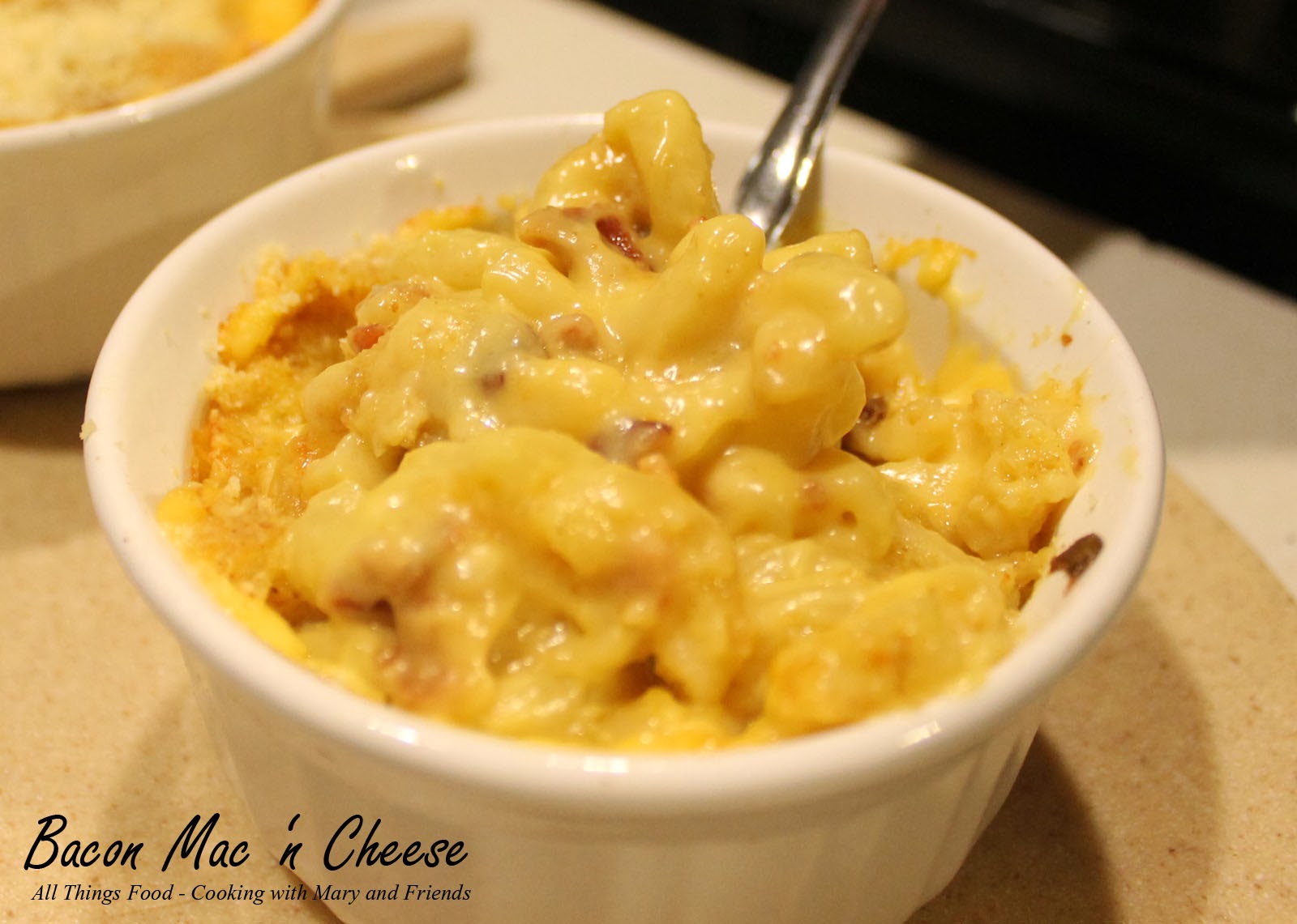Cooking With Mary and Friends: Super-Cheesy Mac and Cheese