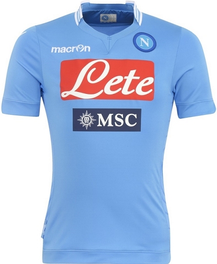 Macron apresenta novos uniformes do Napoli - Show de Camisas