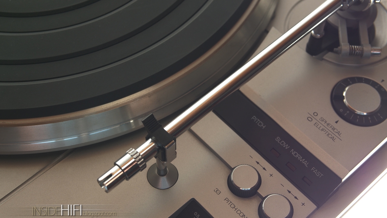 Inside Hi-Fi: Philips F 7215 (F7215/00)