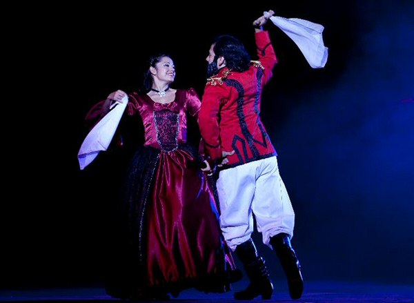 "UN SALTO AL FOLKLORE DE SALTA" (ARGENTINA)