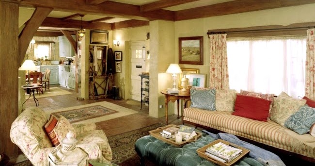 Little Treasures: DIY The Room - Iris Simpkins' Living Room