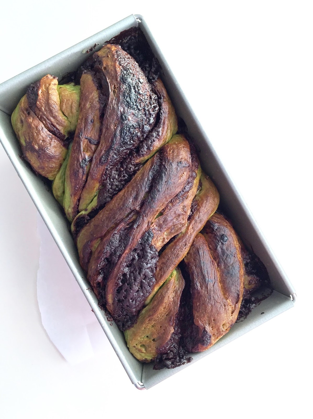 Crumbs and Cookies: matcha chocolate babka.
