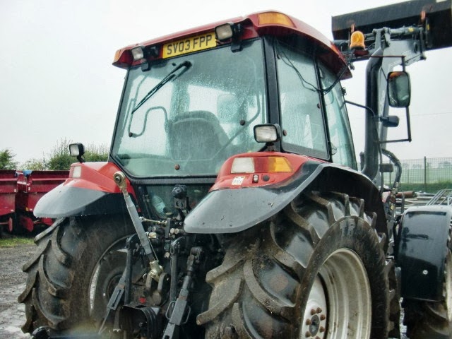 Tractor Case MXM 130 cu incarcator frontal SECOND