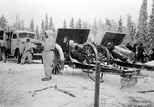 Armour force / Panssaroitu voima : Battle of Raate Road - Raatteen tie ...