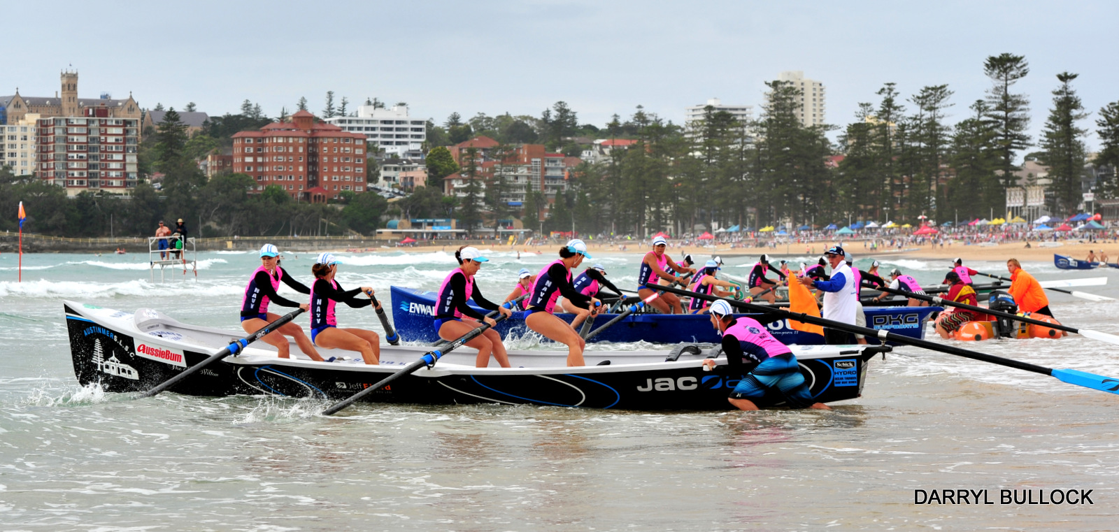 Darryl Bullock Photography: MANLY BOAT SURF BOAT RACES