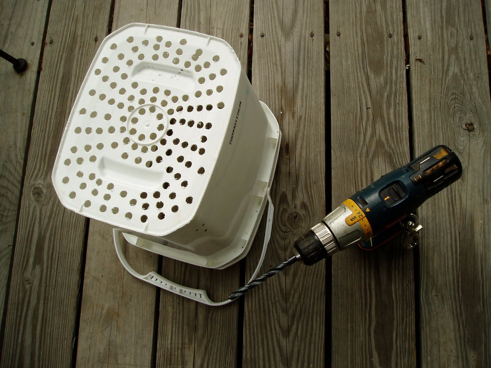 Kayak Angling for Big Fish: Sand Flea Sift Bucket Project