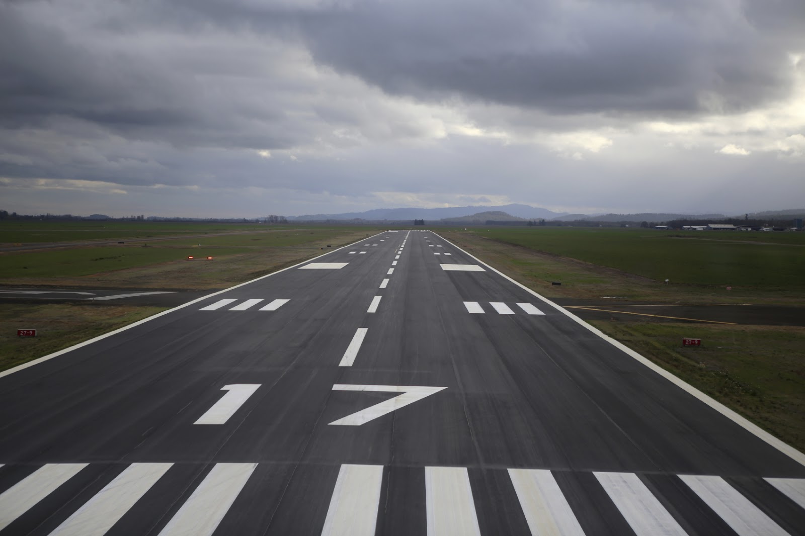 Airport flooring, pavement and asphalt systems with UHPC