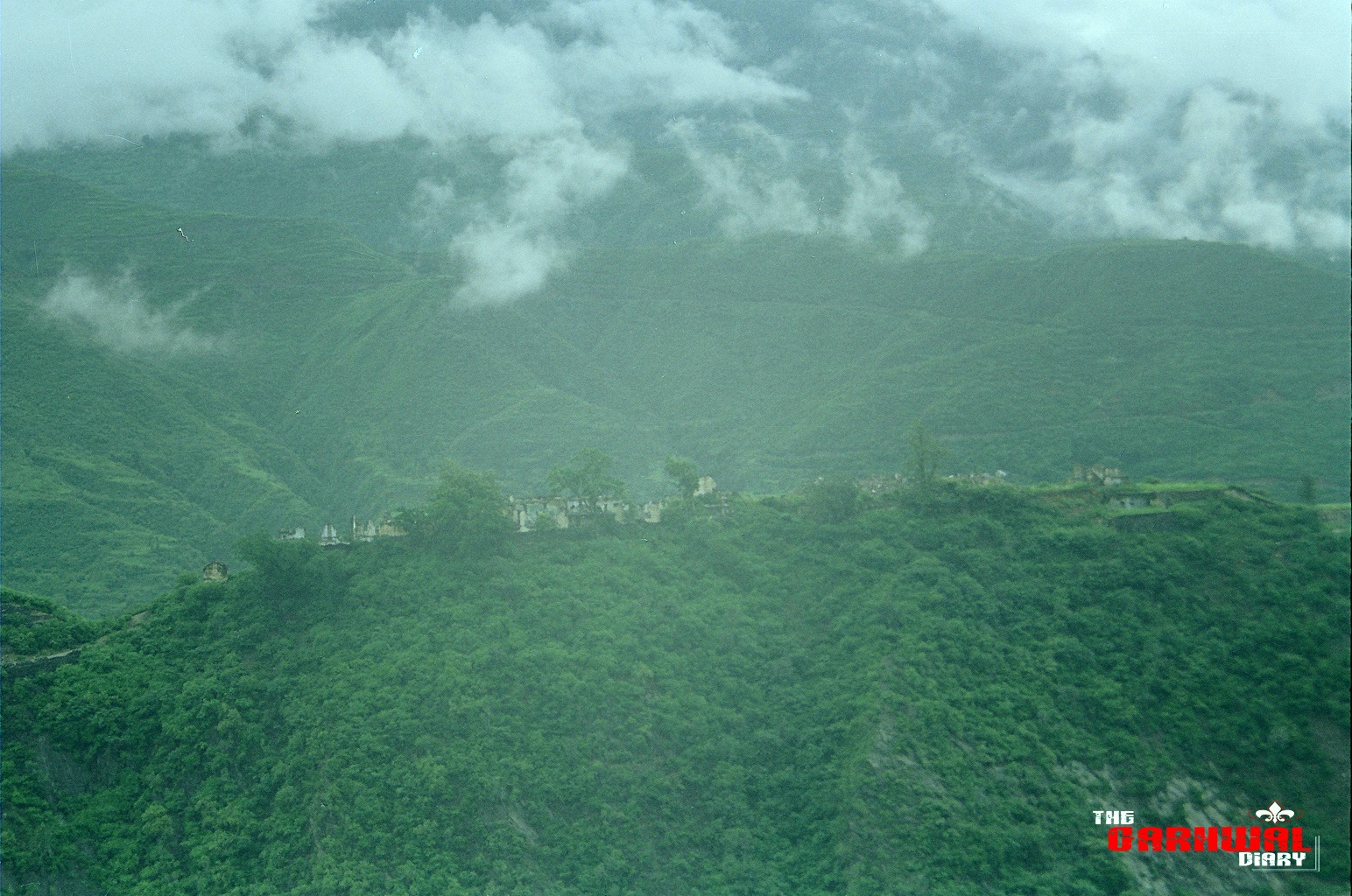 Old Tehri Pics, Rare pics of Old Tehri town, Submerged City Before Dam ...