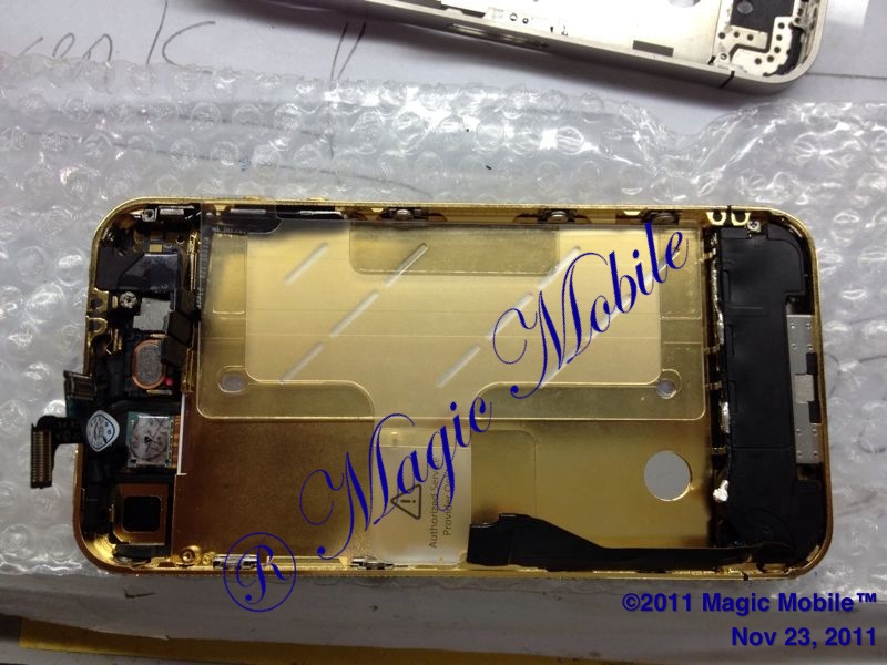 Magic Mobile: Iphone 4 Gold Plated Full Set