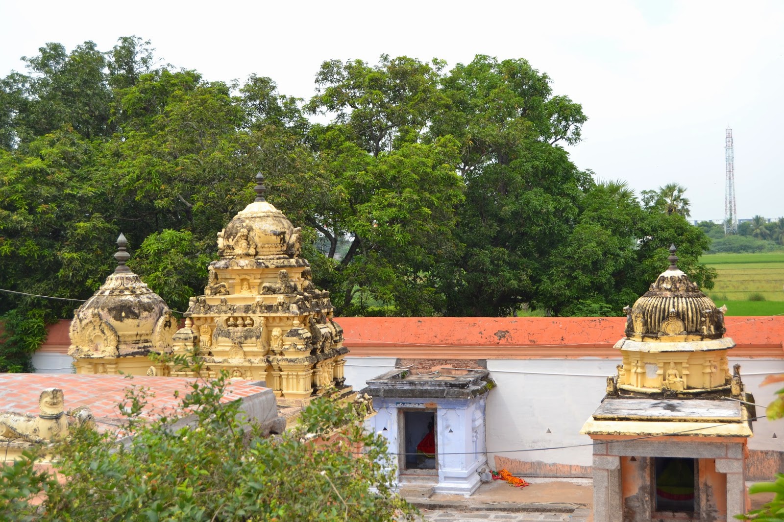 Tamilnadu Tourism: Adhinathar Jain Temple, Poondi, Arani, Thiruvannamalai