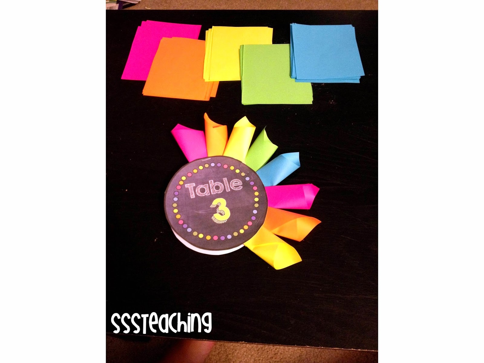 Monday Made It - Rolled Paper Table Decor! - SSSTeaching