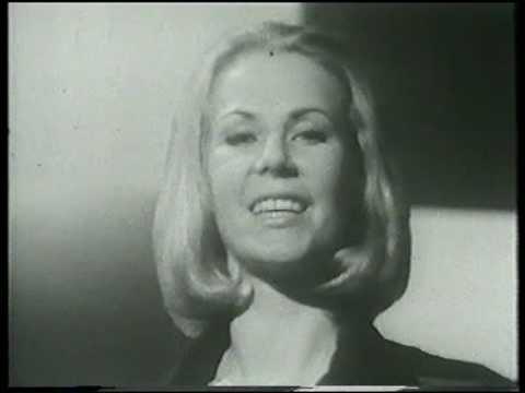 HISTORY OF AUSTRALIAN MUSIC FROM 1960 UNTIL 2000: LIV MAESSEN