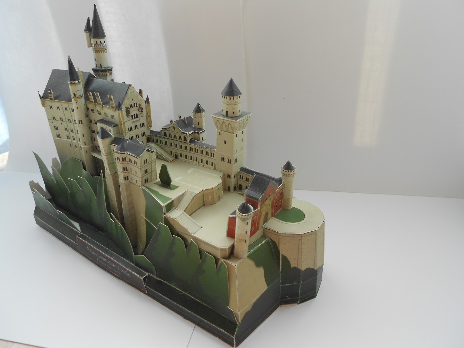 LAS MAQUETAS DE MAMARRO - PAPER MODEL: CASTILLO NEUSCHWANSTEIN ...