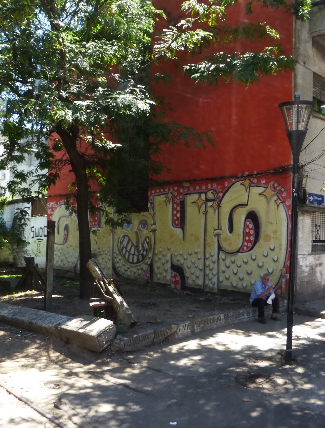 Marcea's World: Day 11, A Tour of Buenos Aires Neighborhoods