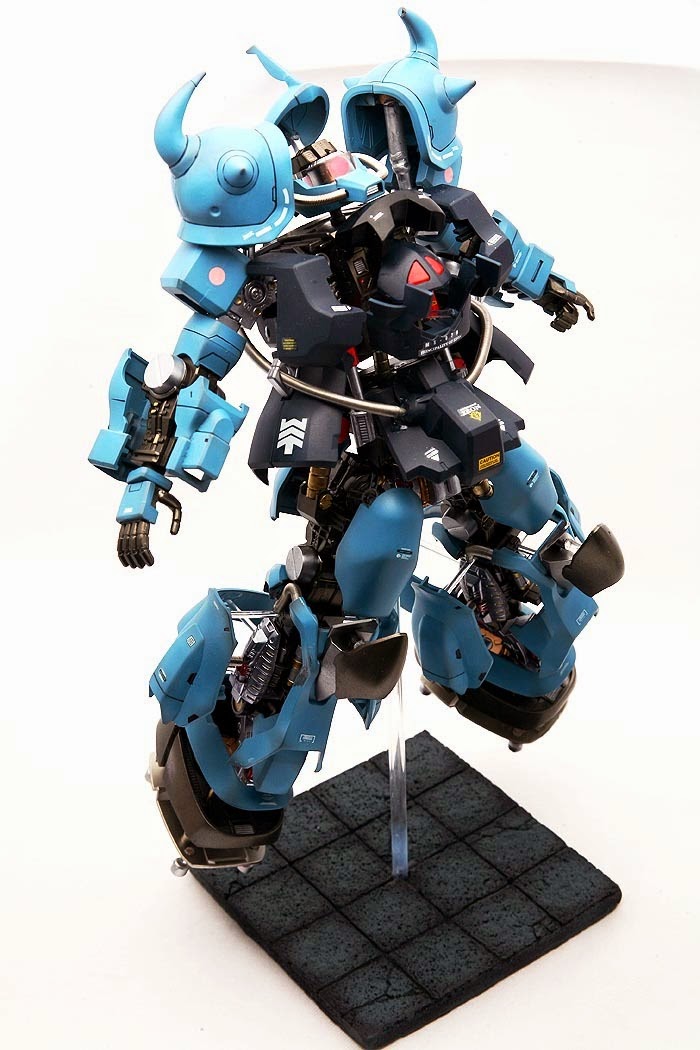 Custom Build: MG 1/100 MS-07B-3 Gouf Custom Open Hatch Presentation