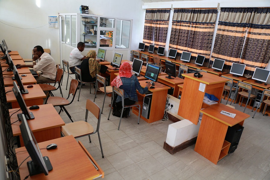 The Importance of ICT for the Knowledge Economy ~ School Doors